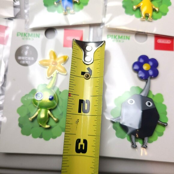 Nintendo | Accessories | Pikmin 3d Enamel Pin Badges Tokyo Collection ...